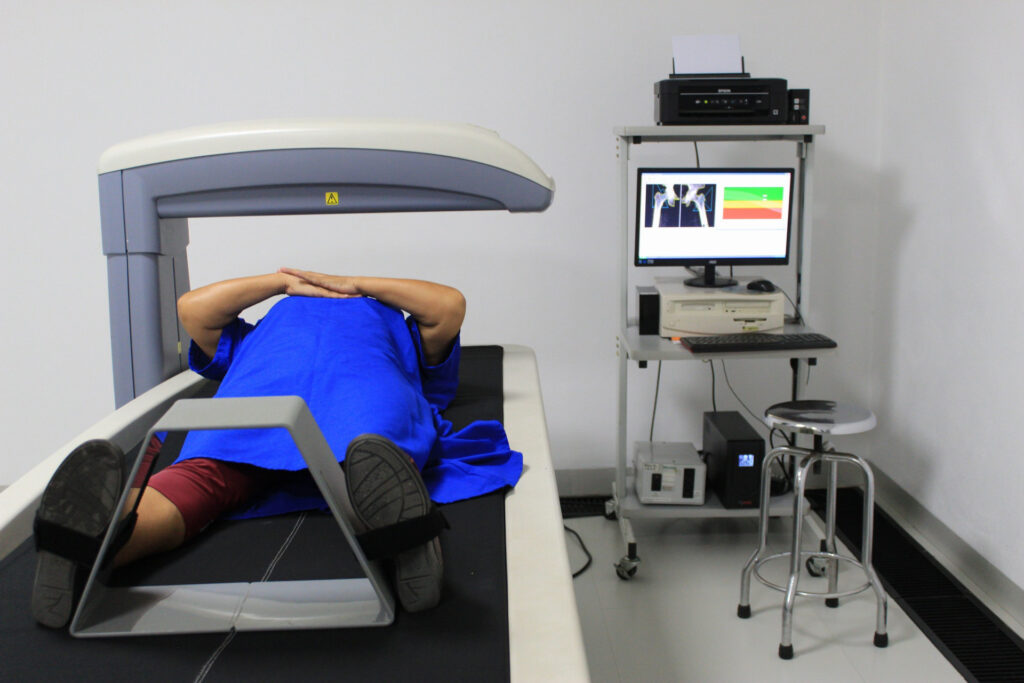 Densitometría Ósea - Lázaro Scanner: Diagnóstico Por Imagen
